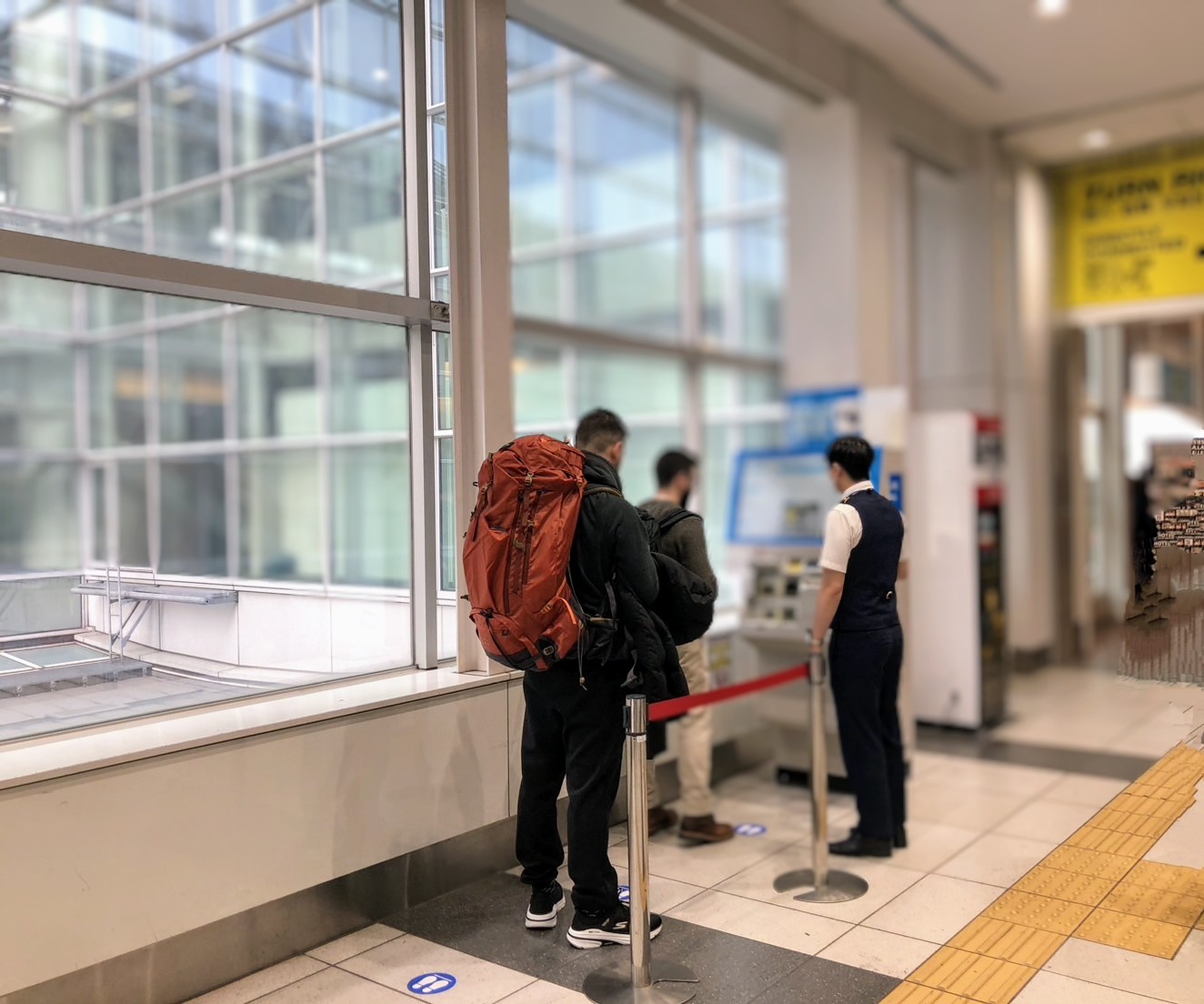 ★若干名募集中★日・英・その他言語（中・韓・その他言語）【3か国語】で案内業務ができる高い語学能力（トリリンガル）／羽田空港のKEIKYU TICのコンシェルジュを大募集！-「やまとごころキャリア」